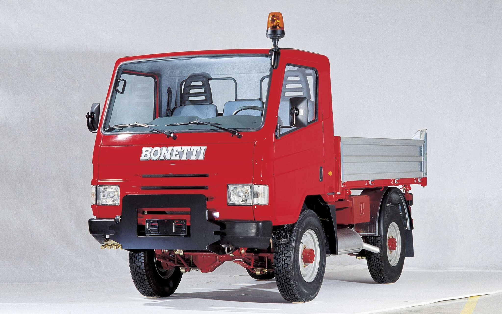 Veicoli Commerciali 4x4 dal 1974 - BONETTI 4x4